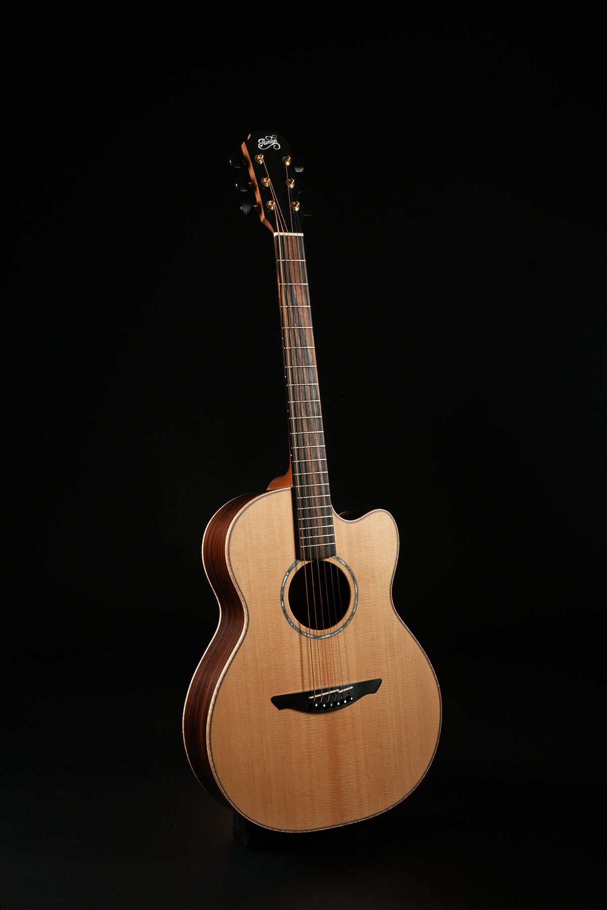 S30C - Rosewood/Redwood Cutaway (Performer Series) – Avalon Guitars